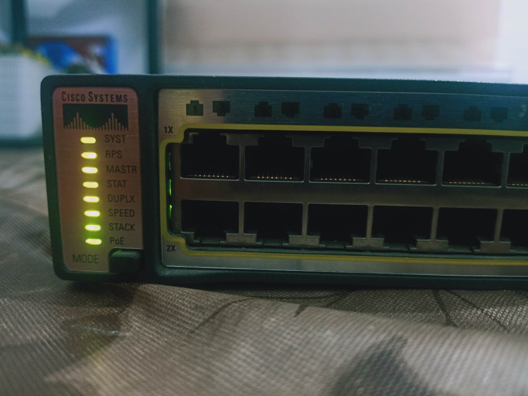 Cisco Catalyst 3750 48port, Computers & Tech, Office & Business ...