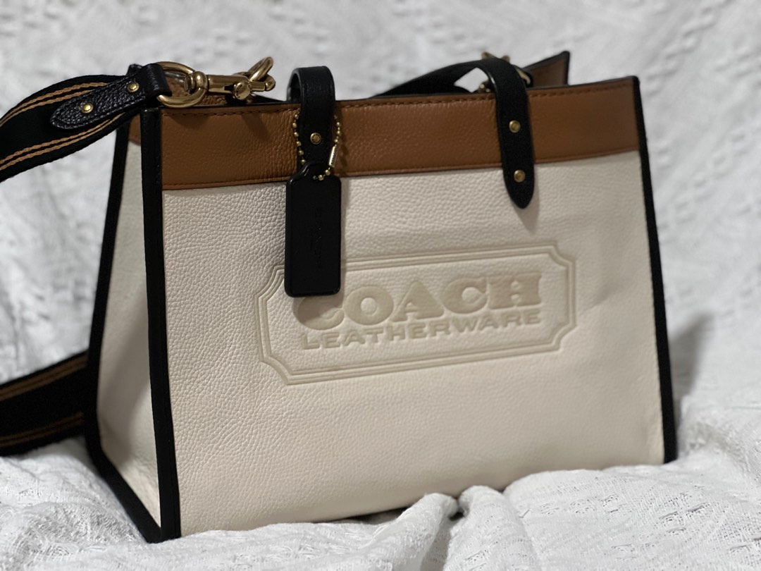 Coach Field Tote 30, Women's Fashion, Bags & Wallets, Tote Bags on ...