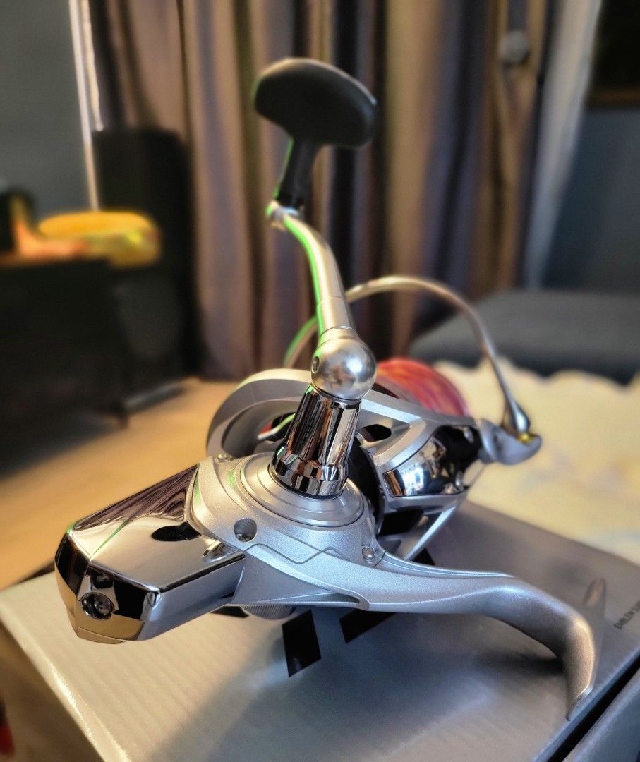 Daiwa Phantom Surf Ex 450 fishing rod & Daiwa Emblem Surf 45 SCW QD reel, Sports Equipment ...