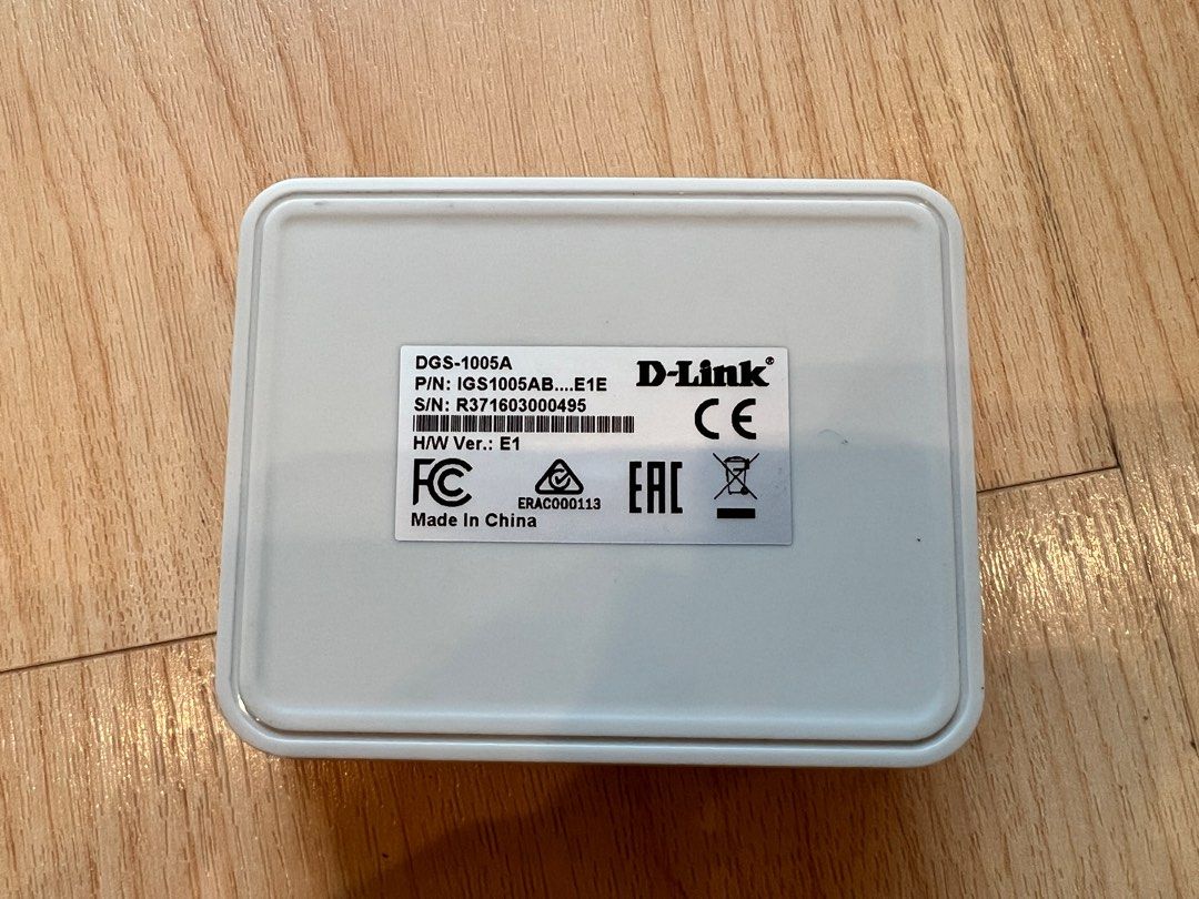 DLink Multi Link Splitter Network LAN, Computers & Tech, Parts ...