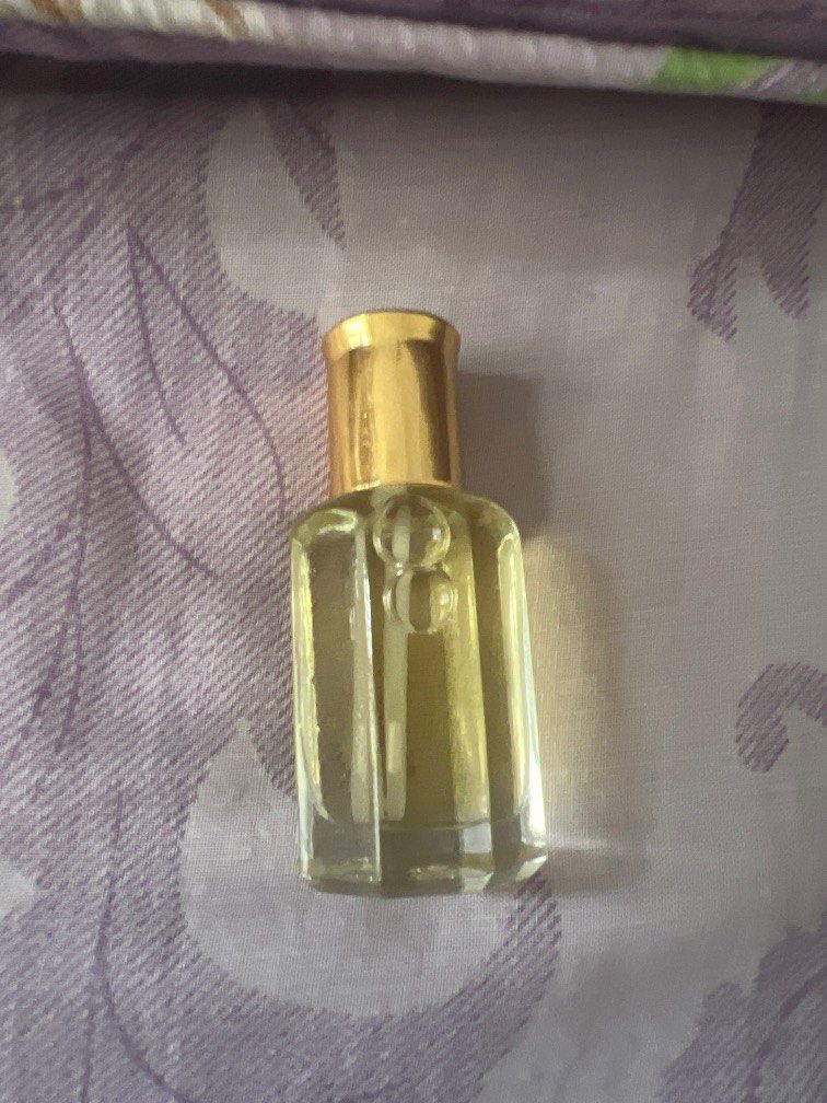 Dubai perfume, Beauty & Personal Care, Fragrance & Deodorants on Carousell