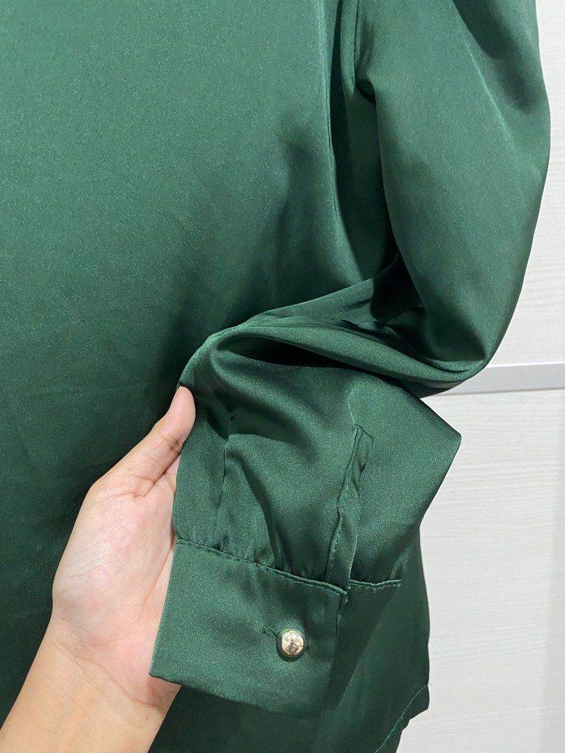 Emerald green blouse, Women's Fashion, Tops, Blouses on Carousell