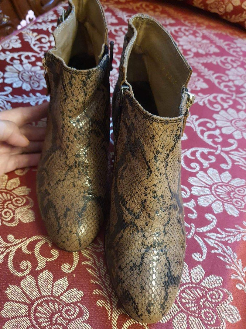 Esquire Snake Skin Ankle Boots, Women's Fashion, Footwear, Boots on ...