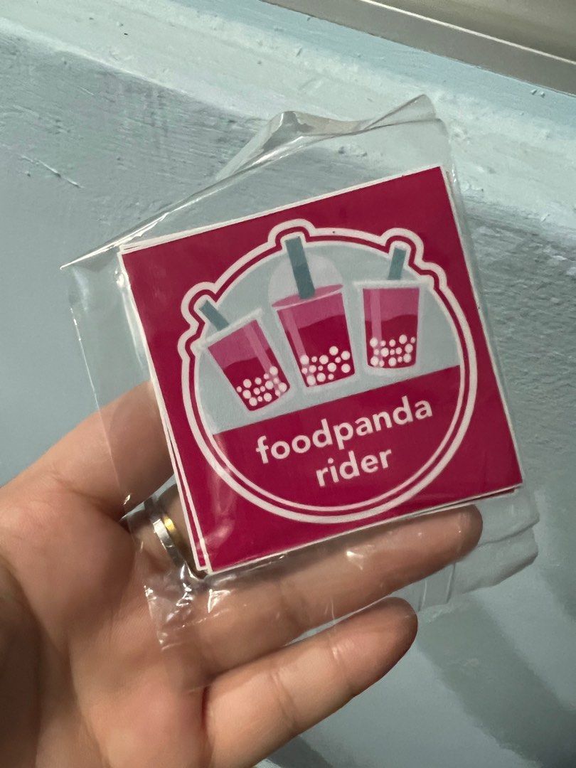 Foodpanda sets, Men's Fashion, Activewear on Carousell