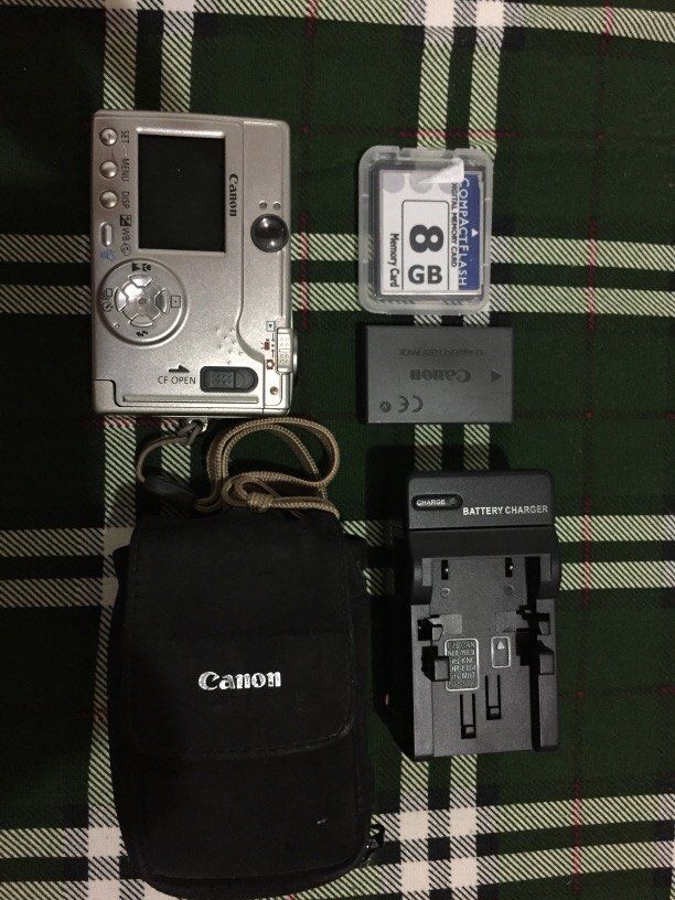 FOR SALE!!! CANON DIGITAL IXUS V2 on Carousell
