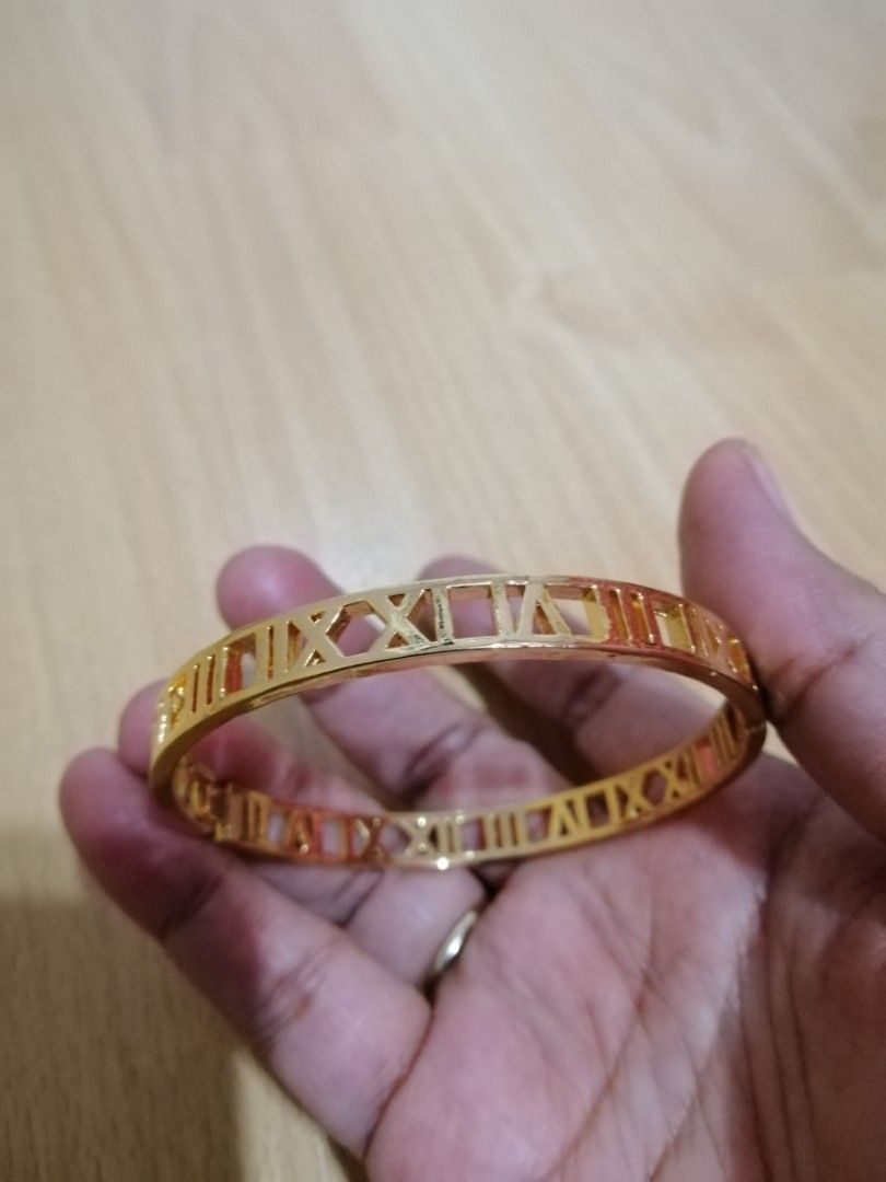 Gelangtangan Pandora emas korea roman design, Luxury, Accessories on ...