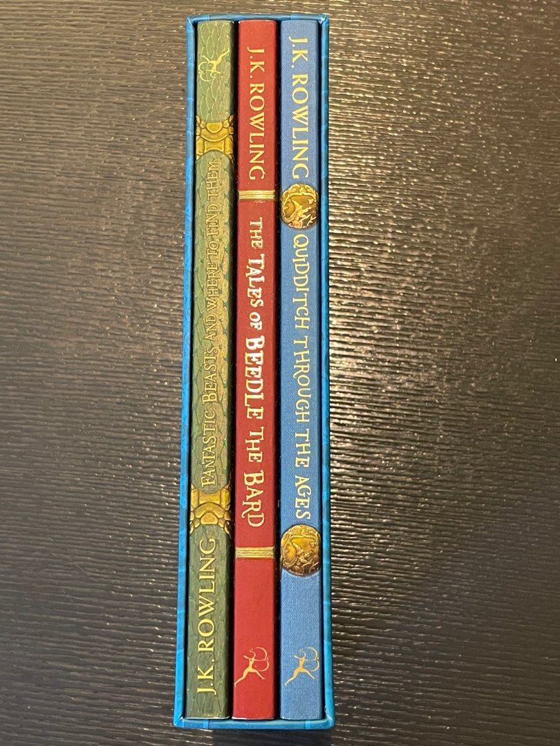 Hogwarts Library box set, 興趣及遊戲, 書本 & 文具, 小說 & 故事書 - Carousell