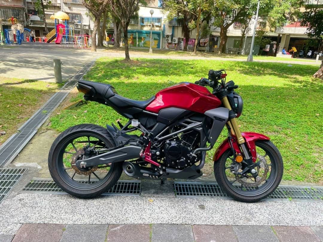 HONDA CB300R, 機車, 重機在旋轉拍賣