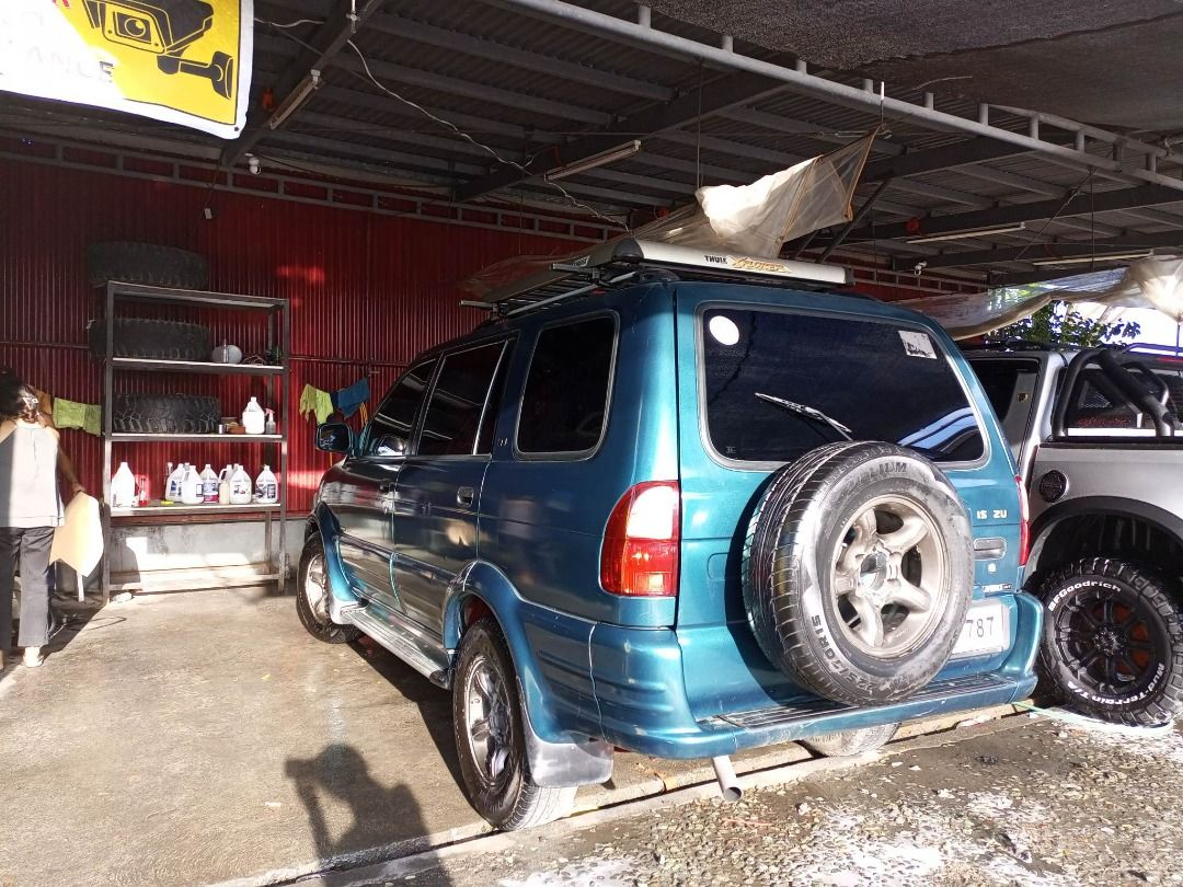 Isuzu Crosswind, Cars for Sale, Used Cars on Carousell