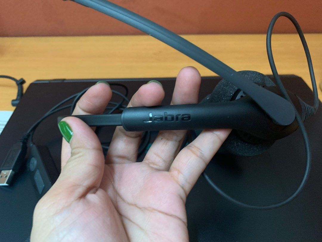 Jabra Biz Headset With Microphone Fixed Audio Headphones Headsets On Carousell