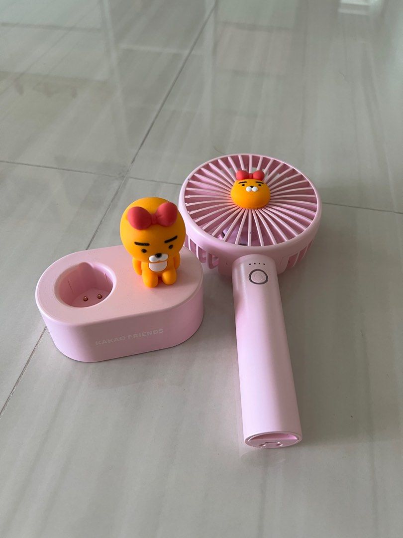 Kakao friends fan, Hobbies & Toys, Memorabilia & Collectibles, Fan ...