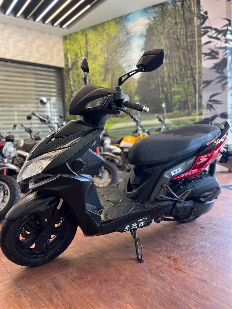 KYMCO Racing 150, 機車, 重機在旋轉拍賣