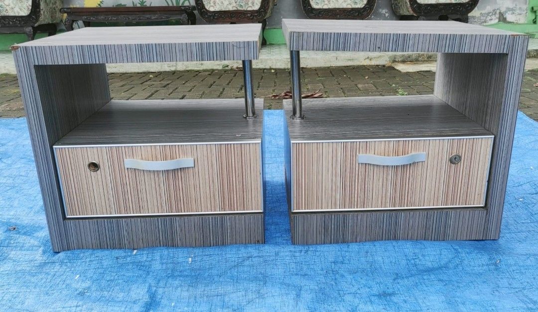 Meja tv custom hpl on Carousell