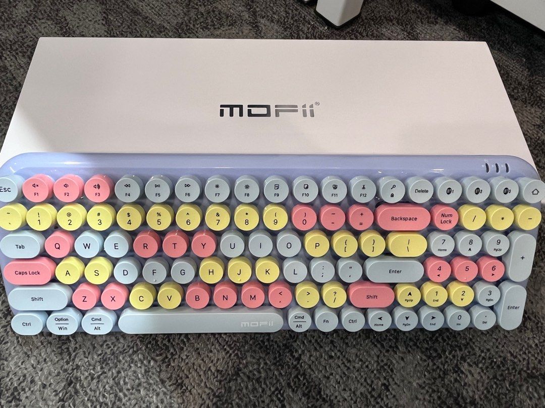 MOFII Bluetooth / Wireless Mechanical Keyboard, Computers & Tech, Parts ...