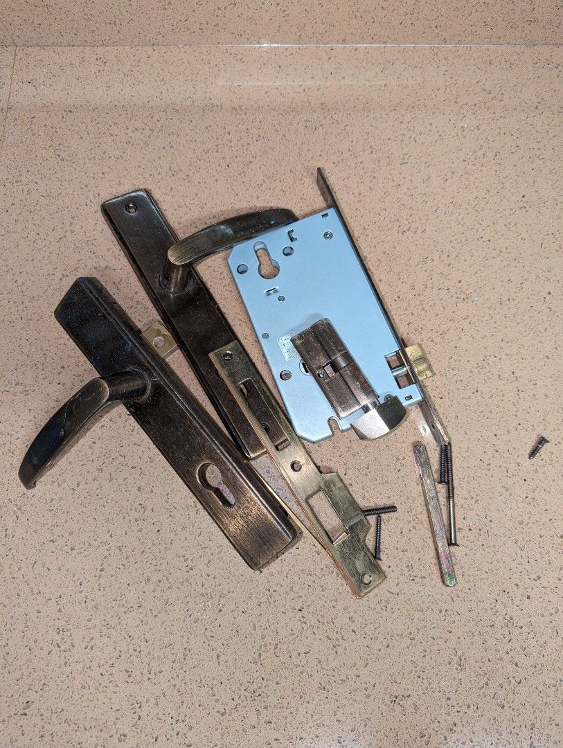 Mortise locks full set, Furniture & Home Living, Security & Locks ...