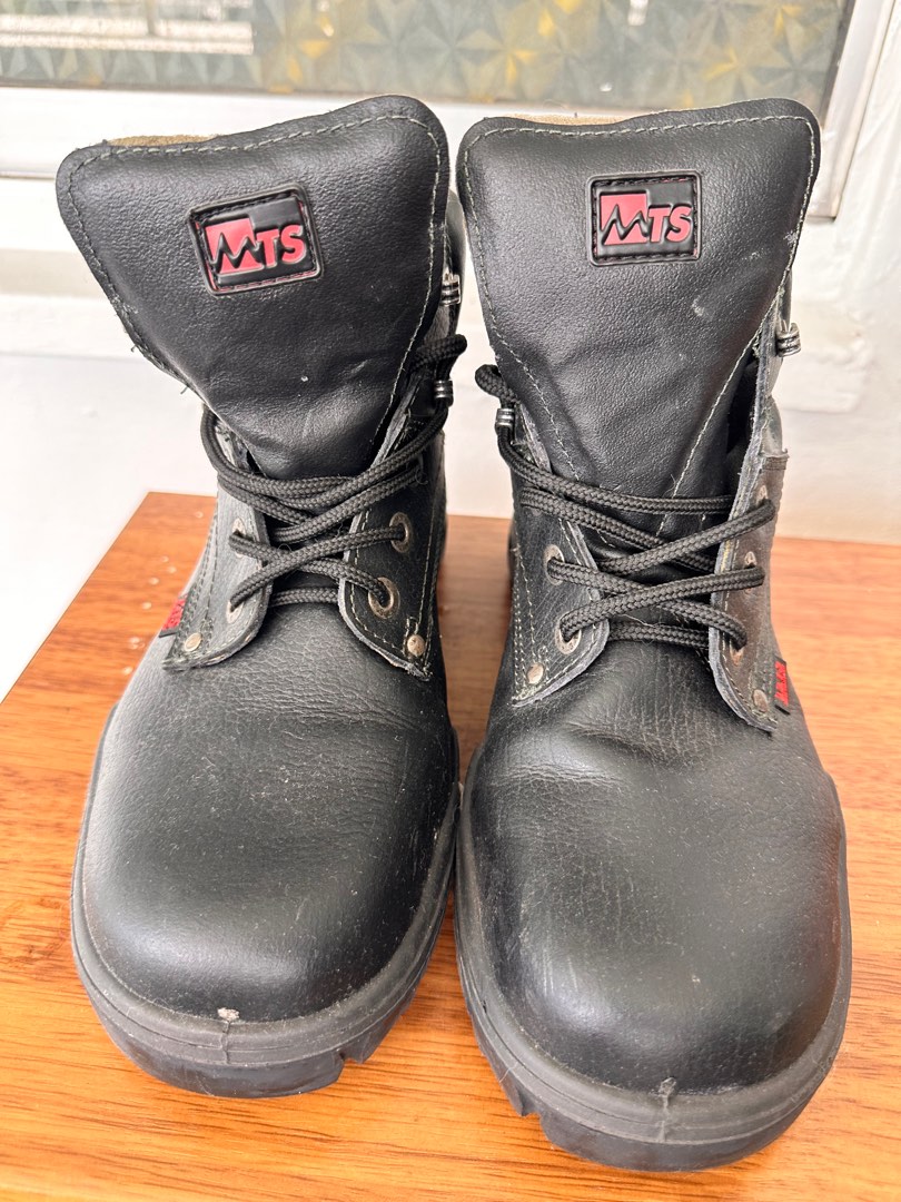 MTS safety shoes/boots, Men's Fashion, Footwear, Boots on Carousell
