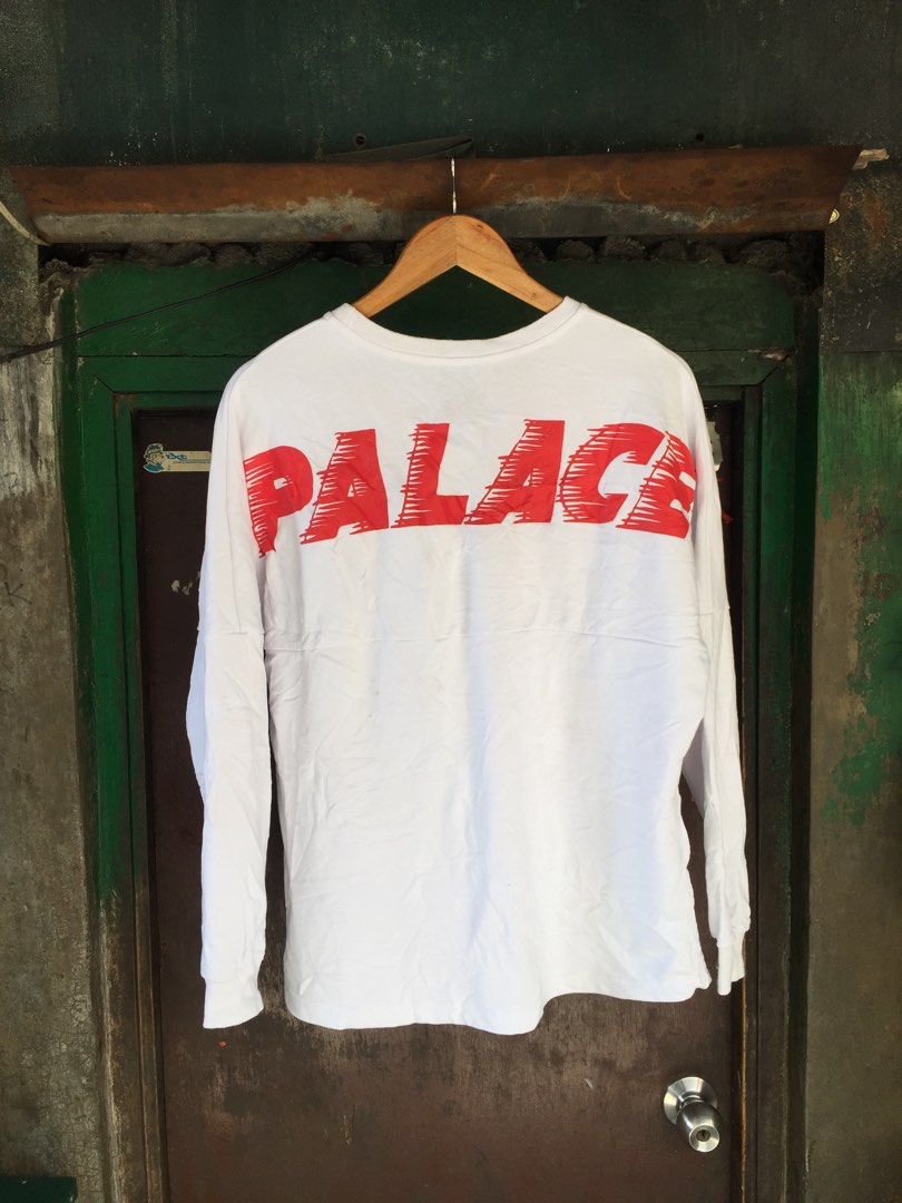 PALACE BIG SCRIPT on Carousell