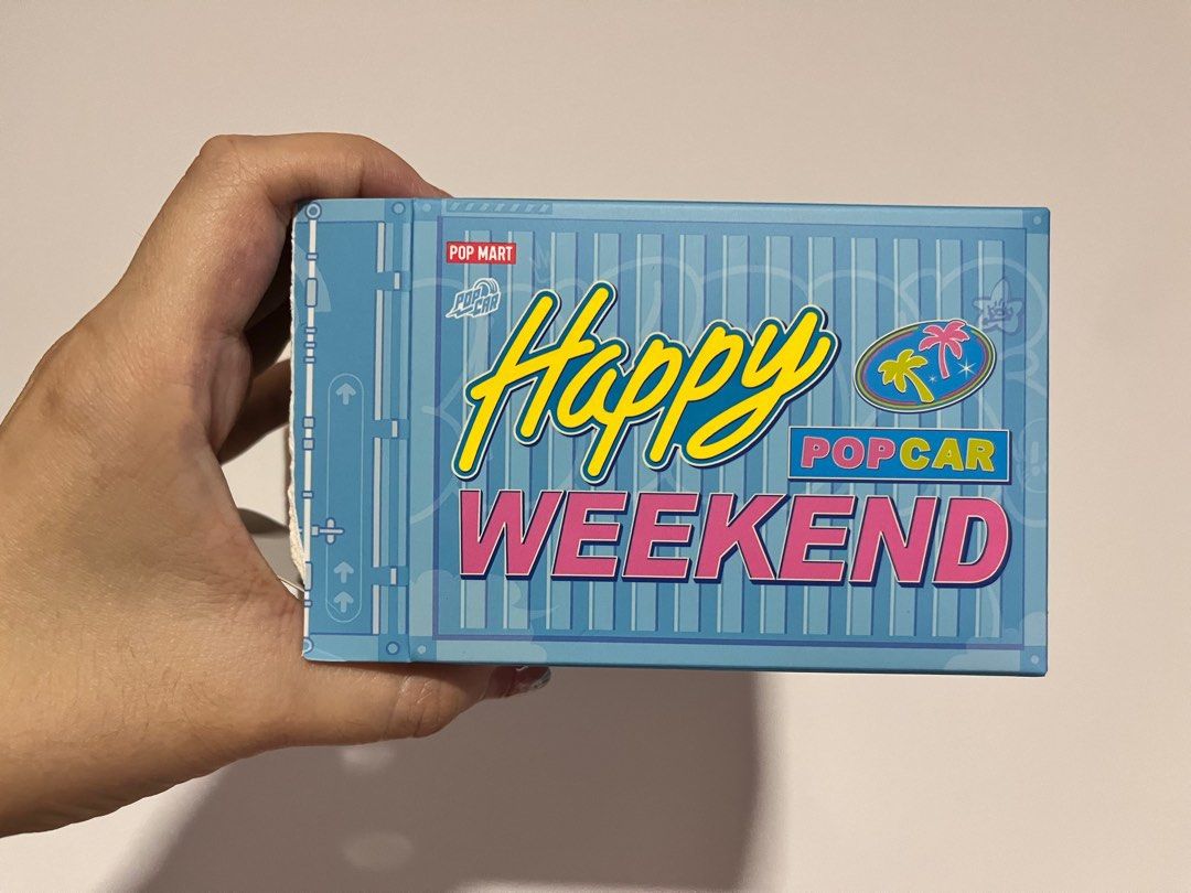 [POP Mart] Happy Weekend Pop Car (Molly), Hobbies & Toys, Toys & Games ...