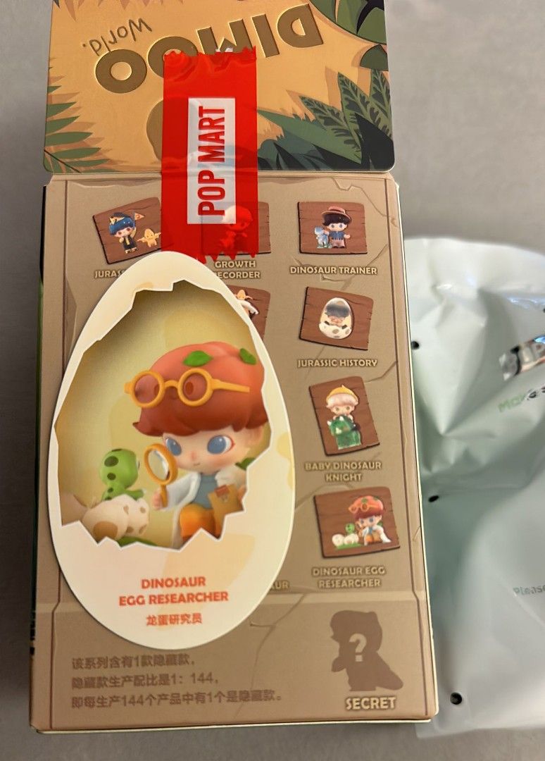 Pop Mart Jurassic world ( Dinosaur Egg Researcher ), Hobbies & Toys ...