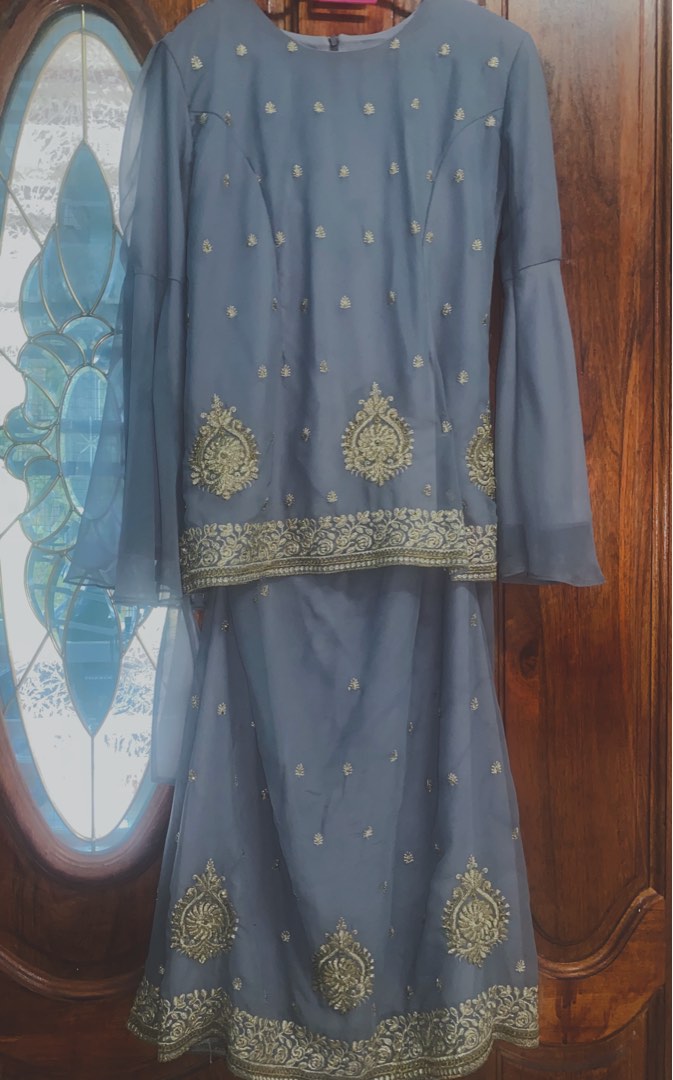 Qiszar Saree, Women's Fashion, Muslimah Fashion, Baju Kurung & sets on ...