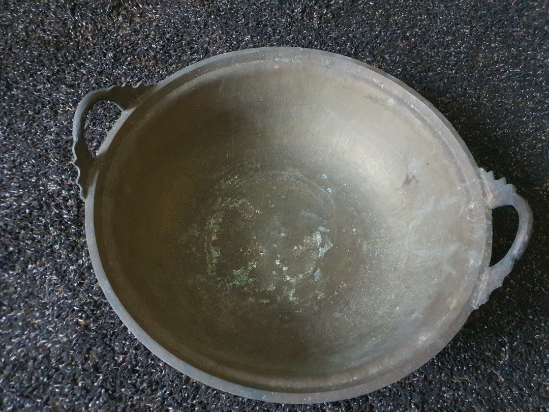 Rare Vintage Brass Wok With Handle, Hobbies & Toys, Memorabilia ...
