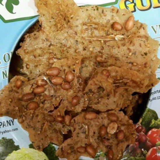 Rempeyek Tin kacang tanah/tumpi, Food & Drinks, Homemade Bakes on Carousell