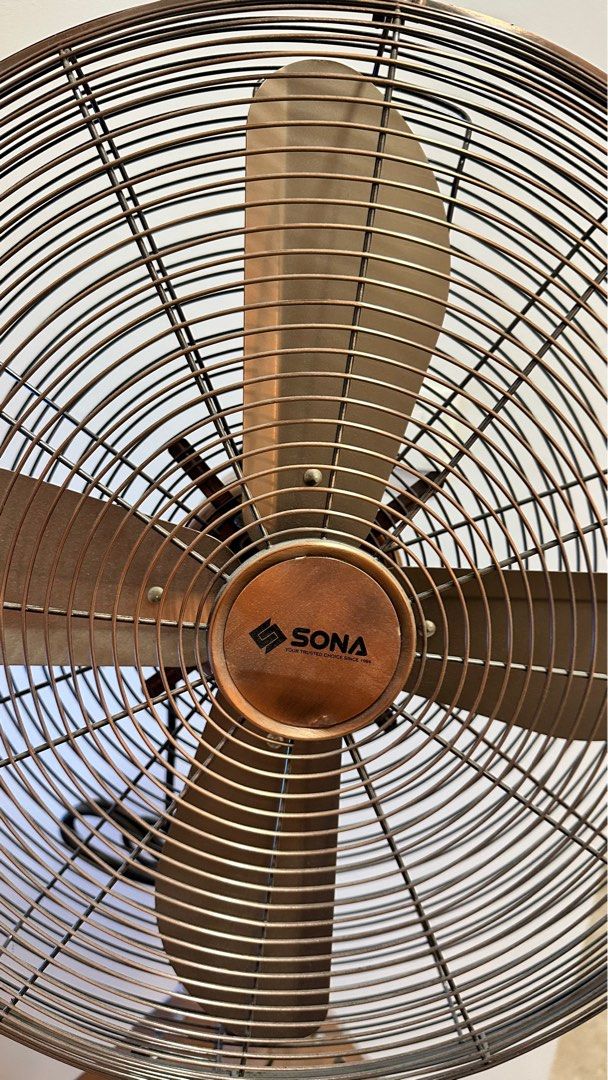 Retro fan rose gold sona, Furniture & Home Living, Lighting & Fans ...