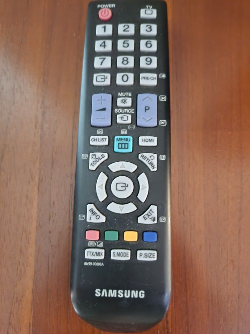 Samsung 32 inch LCD TV (Model: LA32B350F1), TV & Home Appliances, TV ...