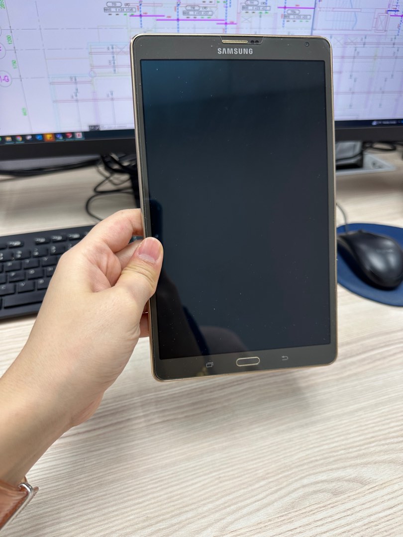 Samsung TabS, Mobile Phones & Gadgets, Tablets, Android on Carousell