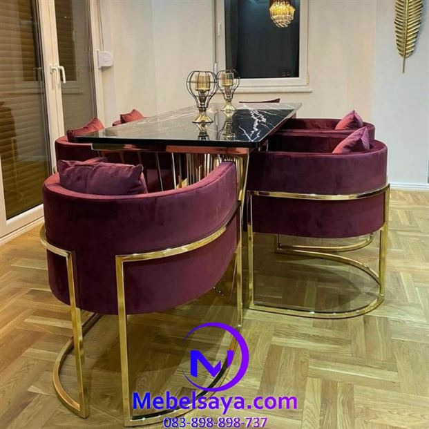 Set Meja Makan Quadra Hijau, Komunitas di Carousell