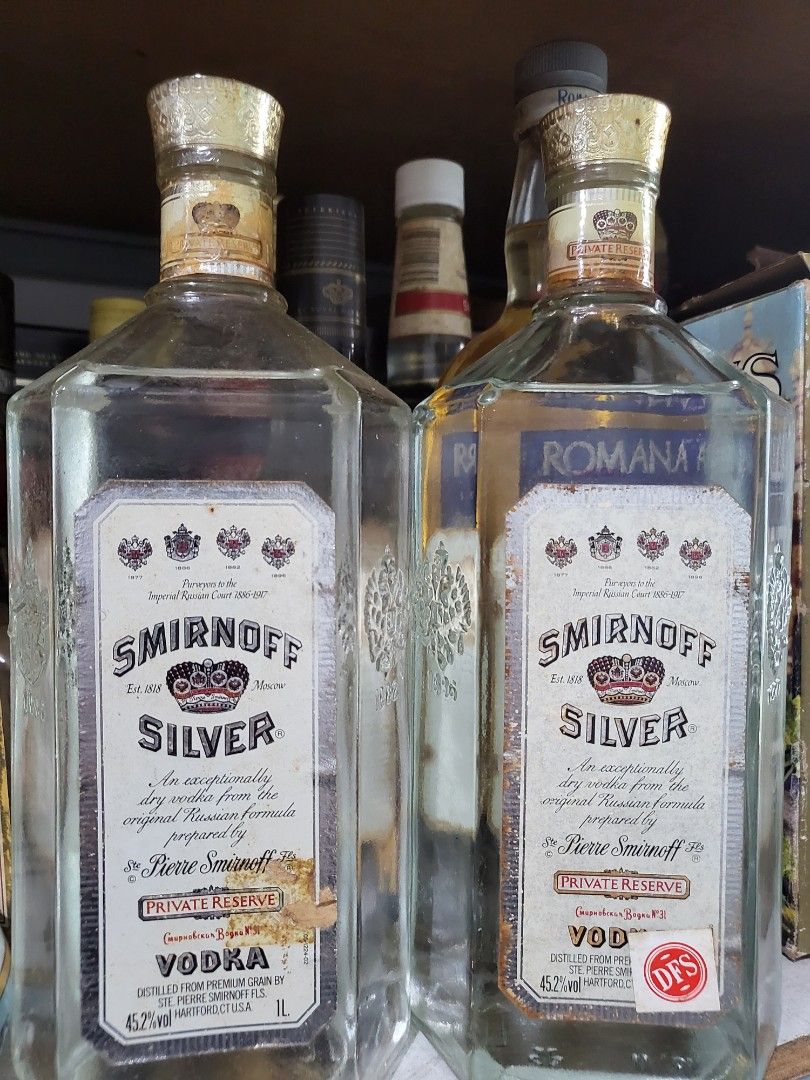 Smirnoff silver 1L, Food & Drinks, Alcoholic Beverages on Carousell