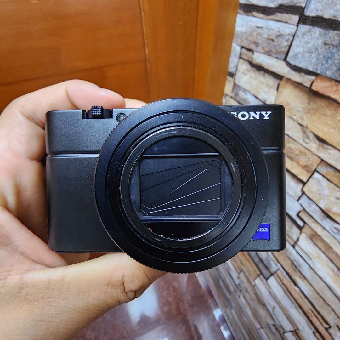 SONY rx 100 mark VII, Fotografi di Carousell