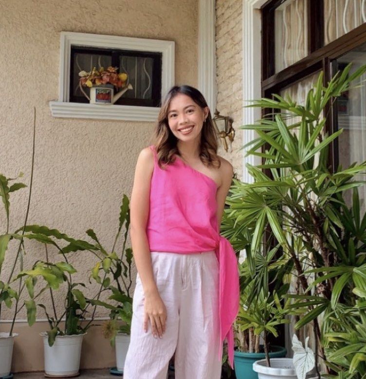 Studio Regina Aquino Bellini Top in Pink on Carousell