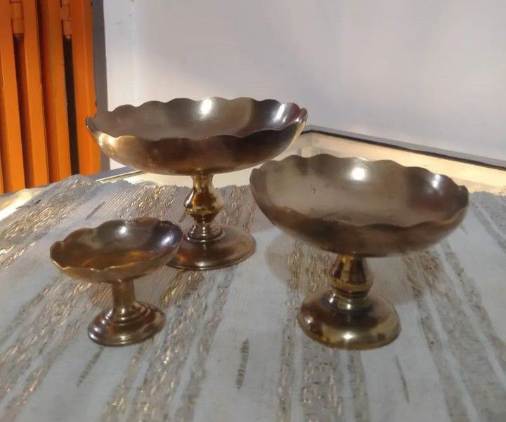 Tempat permen antik kuningan jadul, Antik, Pajangan di Carousell