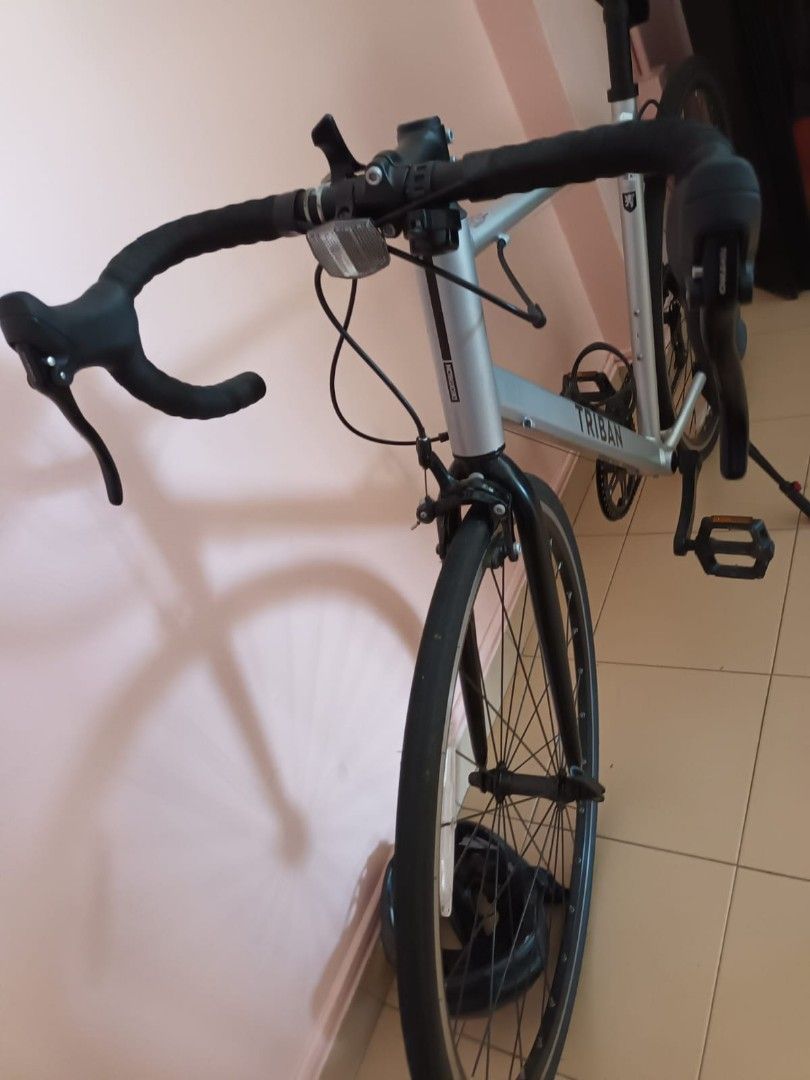 TRIBAN RC 100 ROAD BIKE, Sports Equipment, Bicycles & Parts, Bicycles ...