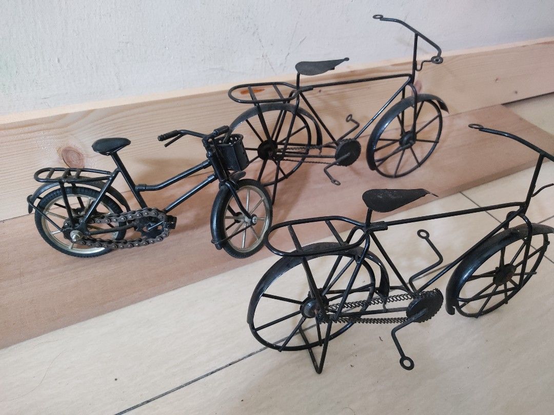 Vintage bicycle models set, Hobbies & Toys, Toys & Games on Carousell