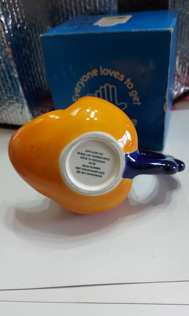 Vintage looney tunes road runner ceramic cup mug@1991 warner bros, 興趣及 ...