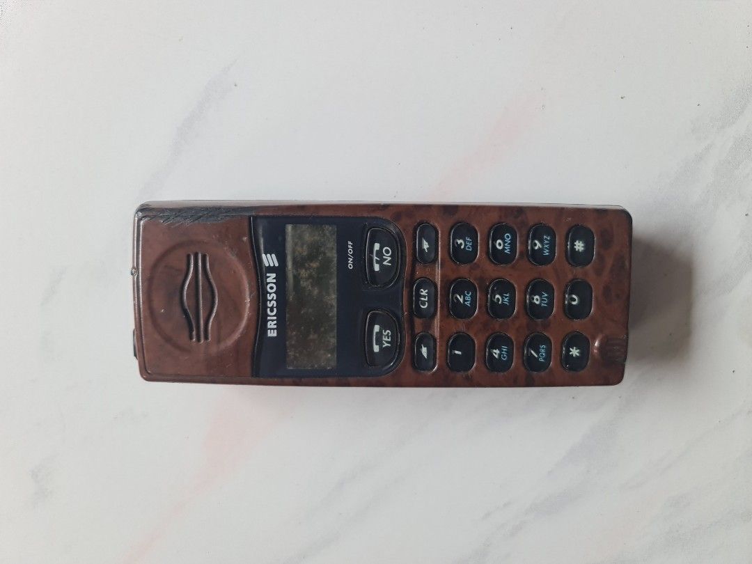Vintage Pagers and Phone, Hobbies & Toys, Memorabilia & Collectibles ...