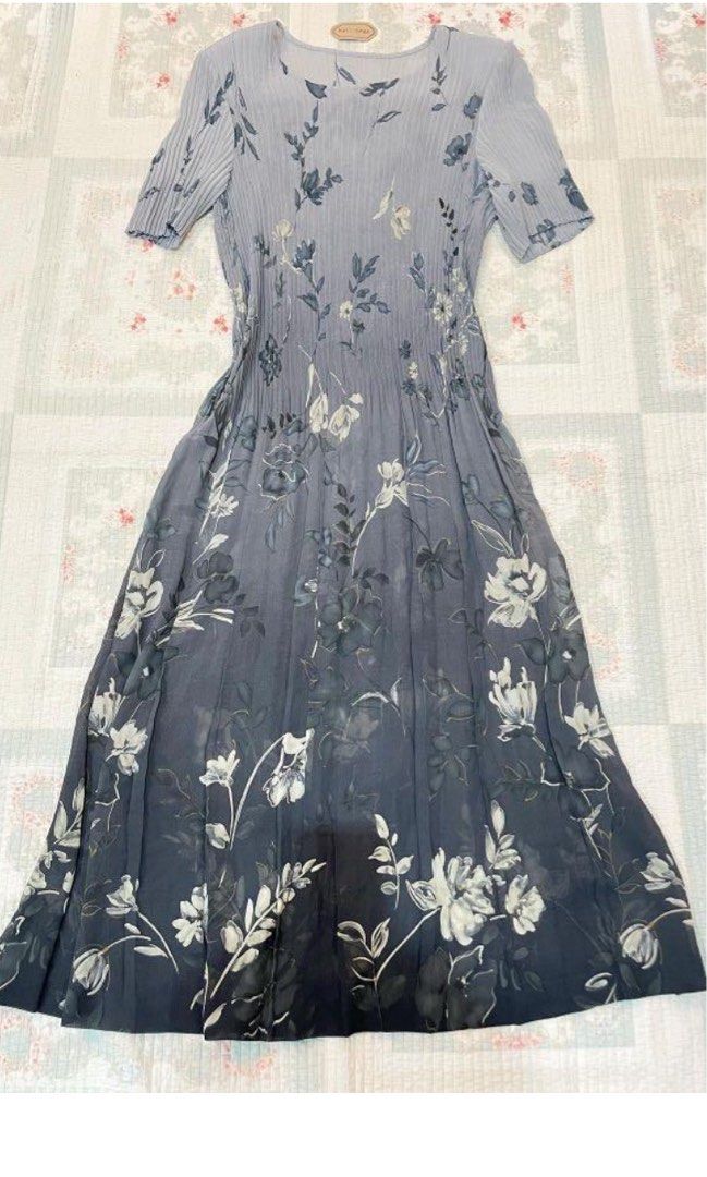 VINTAGE Sakura Flower Dress ala Jepang - Motif Dress Bunga Vintage ...