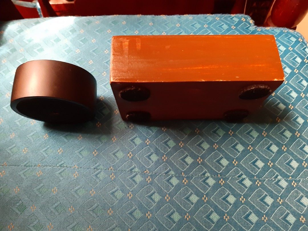 Vinyl record stabilizer & Vinyl stand, Hobbies & Toys, Music & Media ...