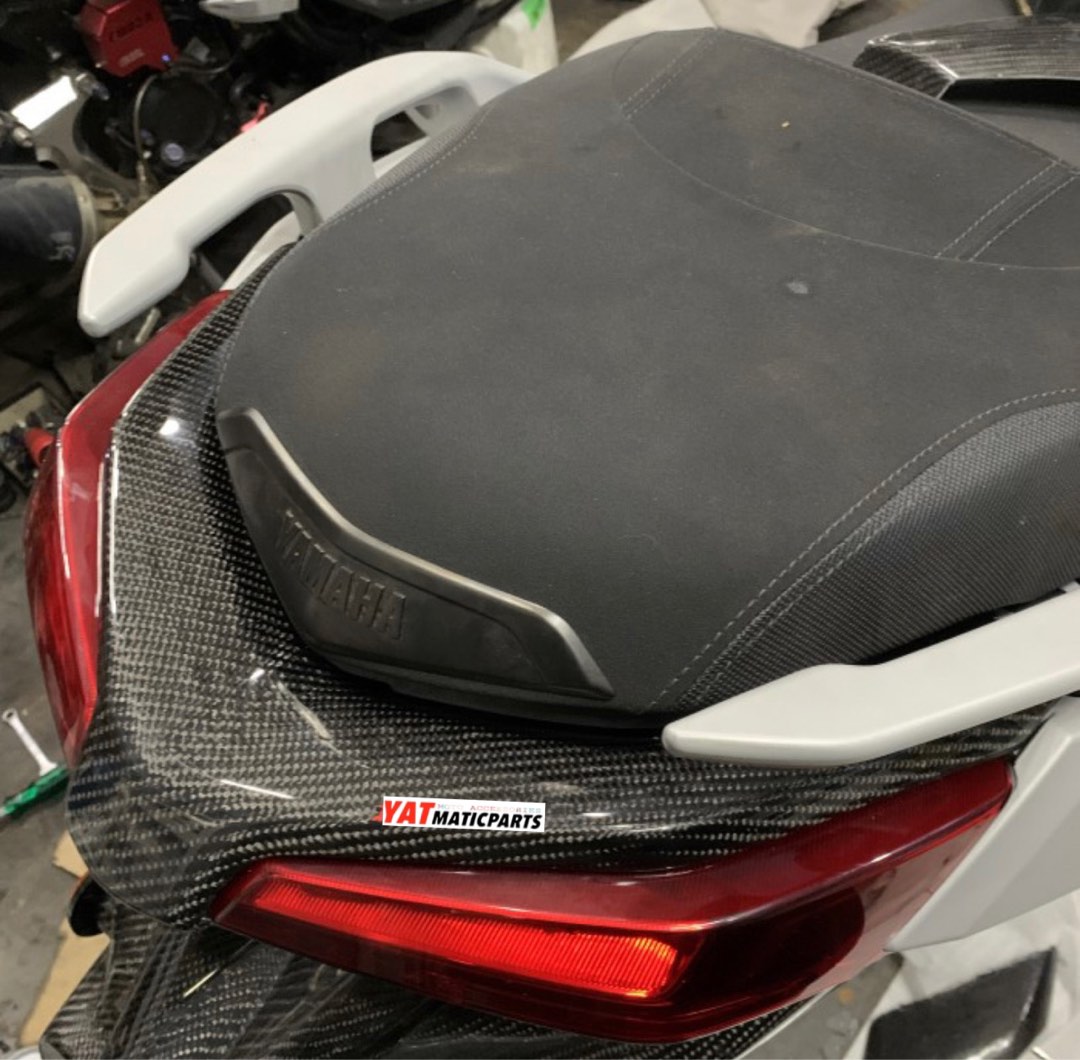 Xmax v2 / xmax connected ducktail Carbon Kevlar, Motorcycles ...