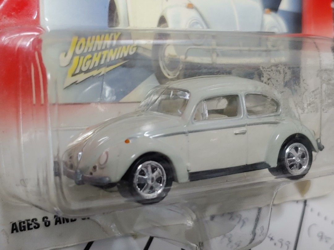 1/64 Johnny lightning VW Volkswagen Bus van / beetle diecast 1:64, 興趣及 ...