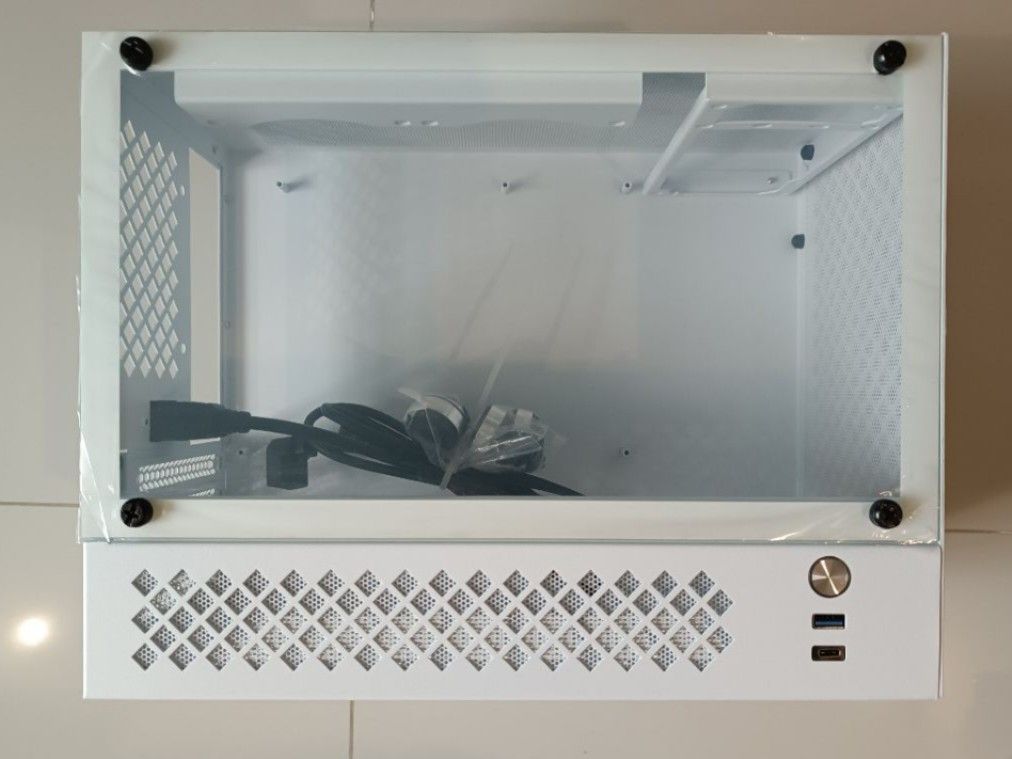 ALLA SA40 Computer Case (mATX) - White, Computers & Tech, Parts ...