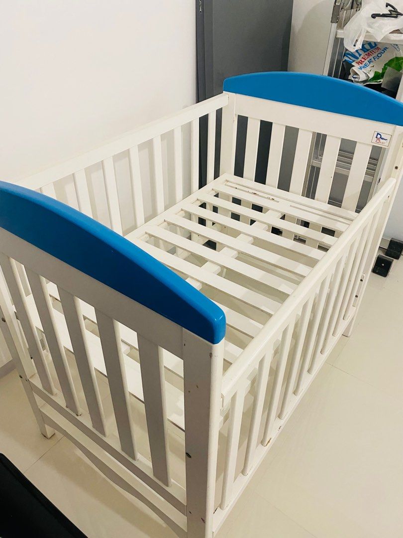 Baby Crib with foam from SM baby Company, Babies & Kids, Baby Nursery ...