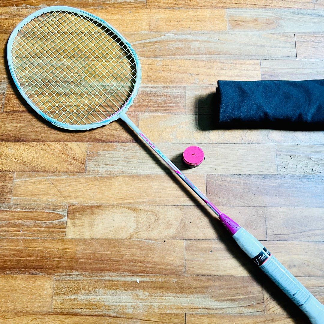 [Bundle] Brand New Technist Offence JH-VI Badminton Racket strung with ...