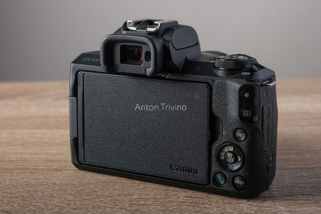 Canon M50 Mark 1 Kit, Photography, Cameras on Carousell