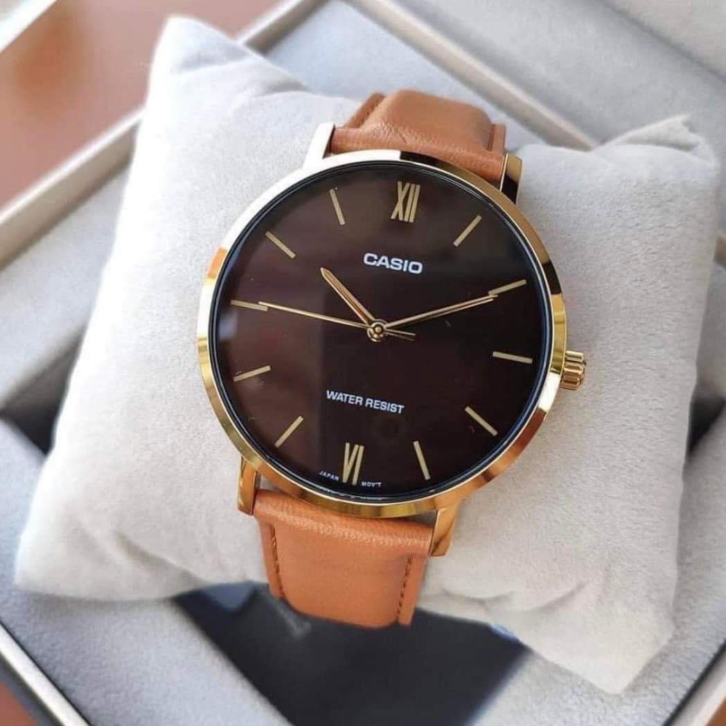 Casio Leather watch, Men's Fashion, Watches & Accessories, Watches on ...