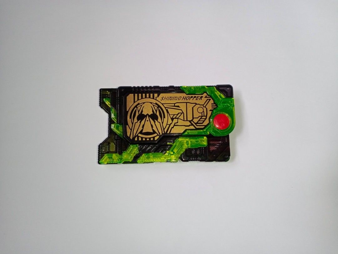 DX Kamen Rider Zero One Shining Hopper Progrise Key, Hobbies & Toys ...