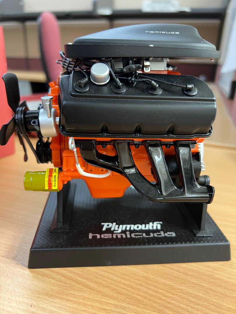 Engine Scale Model 1:6 Plymouth Hemi Cuda Engine, Hobbies & Toys, Toys ...