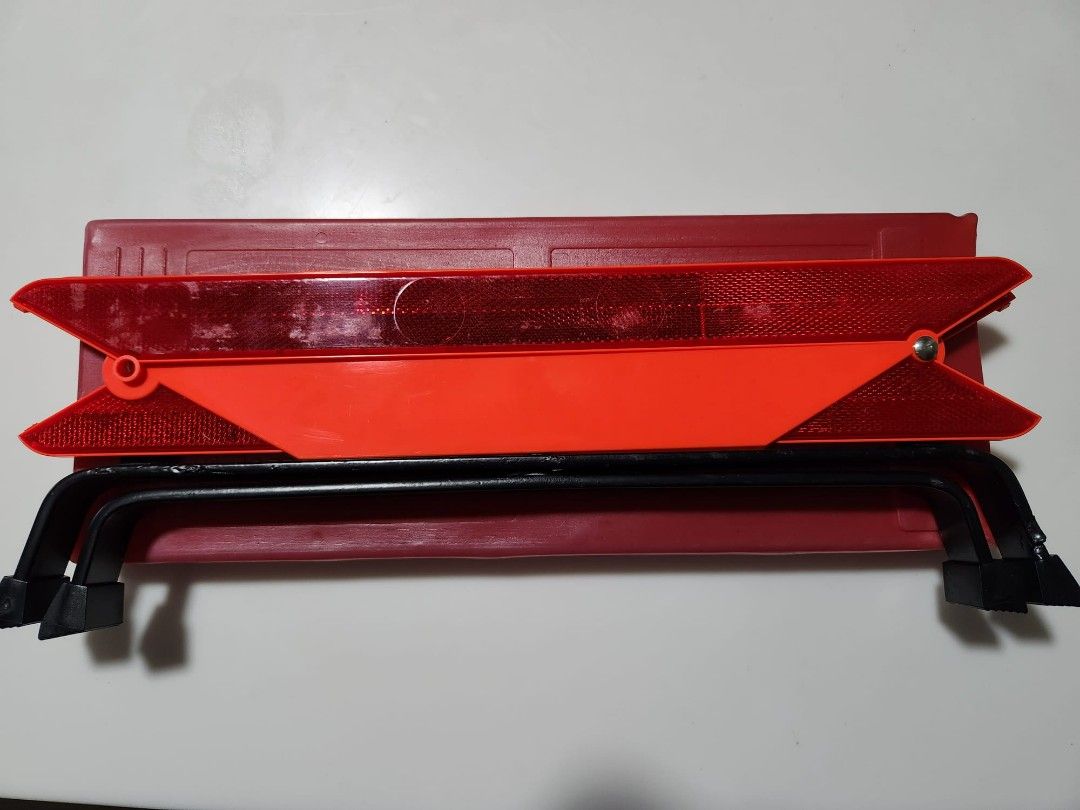 Foldable Vehicle Breakdown Signage, Car Accessories, Accessories on ...